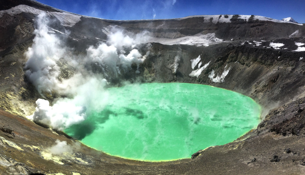 Más de 200 temblores en 2 horas: enjambre sísmico en el volcán ...