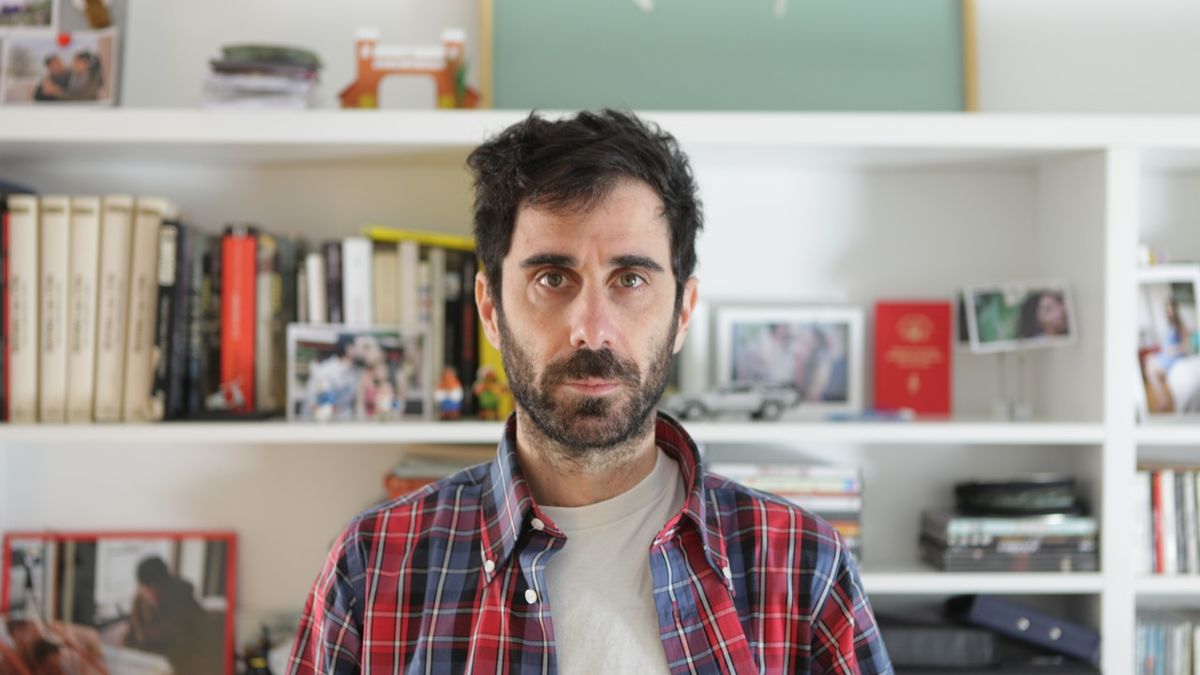 Esteban Menis llega a Mendoza con Deforme: un viaje al absurdo ...