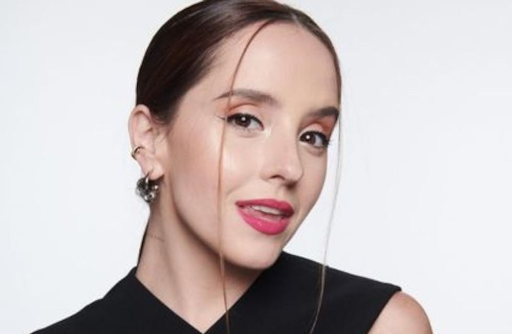 Evaluna Montaner posó con un escotado vestido que fue furor en las redes sociales