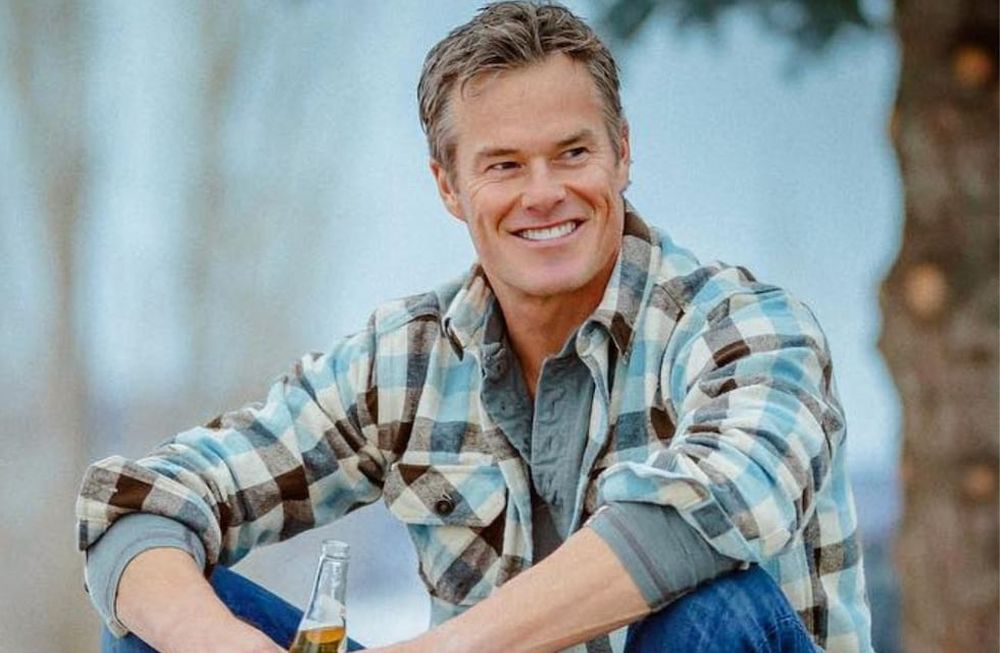 Murió a los 50 años Alec Musser, actor conocido por su participación en ...