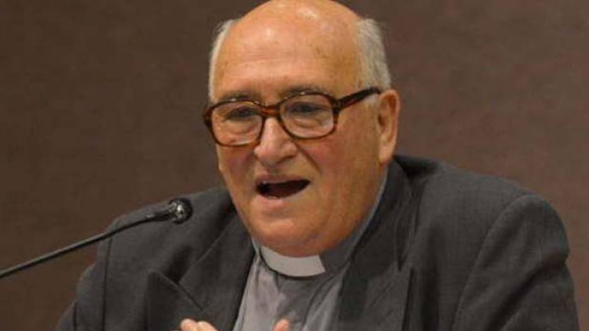 A los 80 años murió el Padre Ceschi, el párraco que se convirtió en un ...