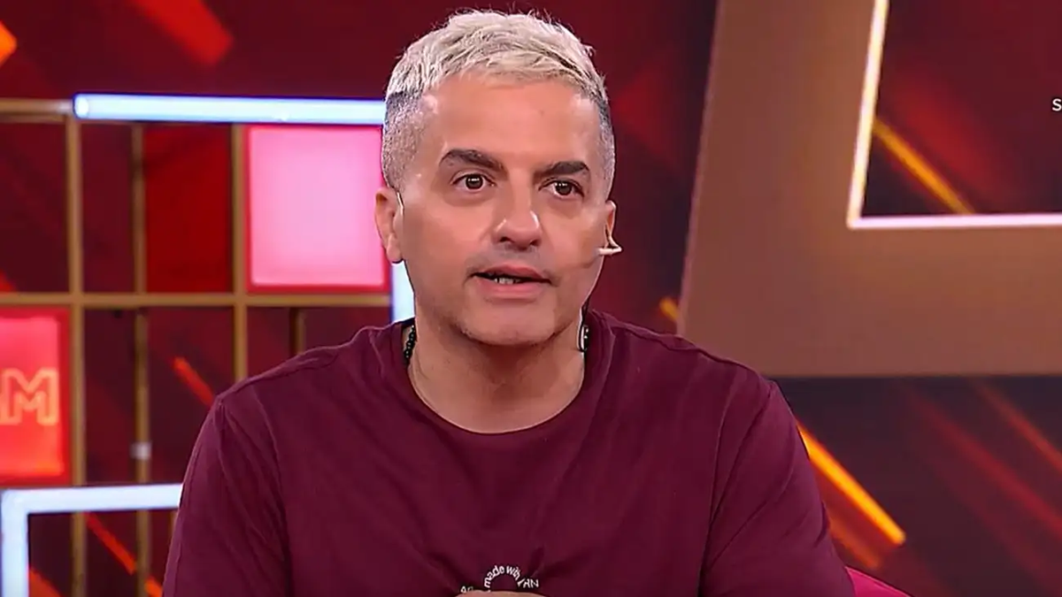 Es otra vida: Ángel de Brito le confesó a sus seguidores su postura ...