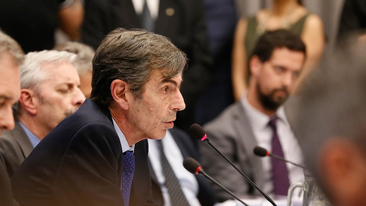 Echaron al secretario de Energía, Eduardo Rodríguez Chirillo: quién lo ...