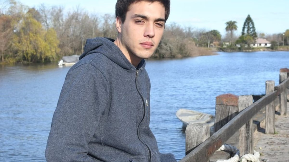 Qué se sabe de Simón Hempe, el actor que interpreta a Fernando ...