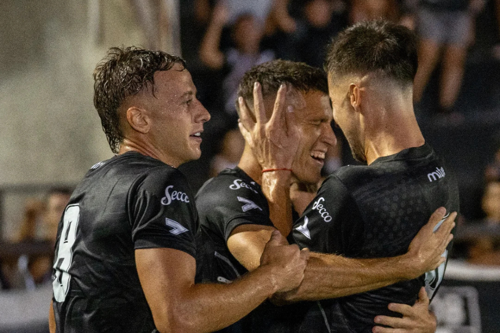 Primera Nacional: Gimnasia y Esgrima derrotó 2-0 a CADU y es uno de los líderes de la zona B