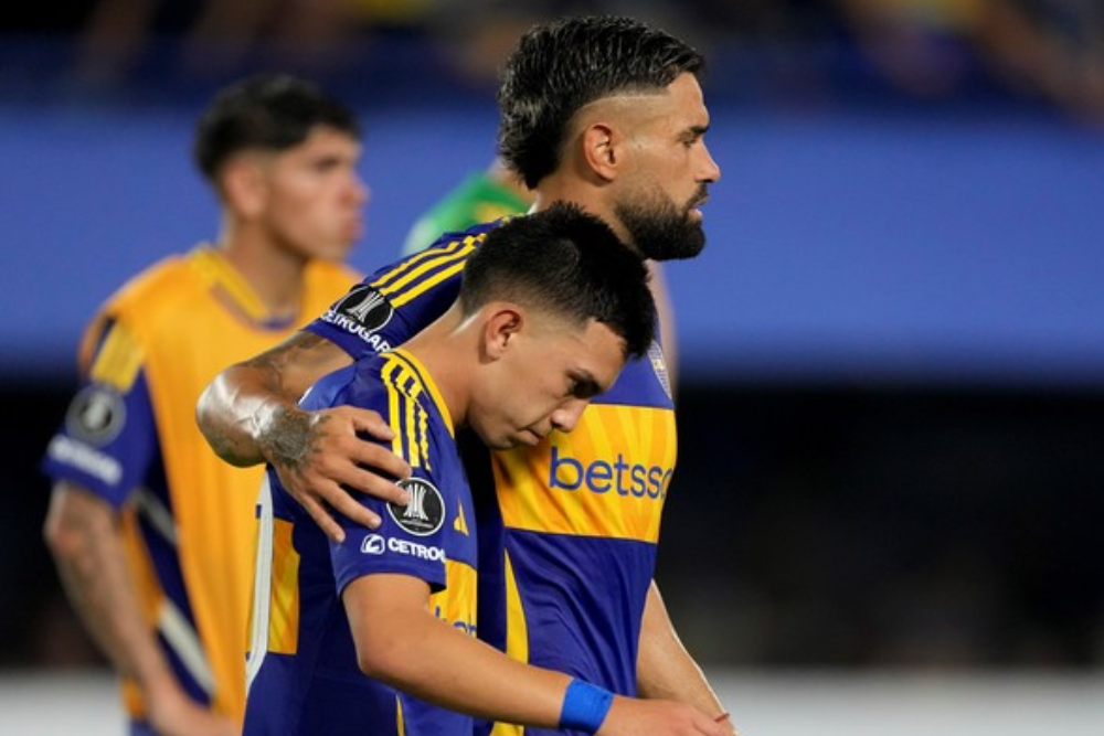 El llamativo gesto de Alan Velasco a los hinchas de Boca tras la ...