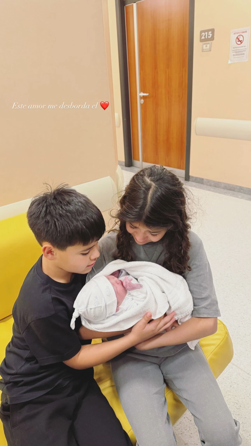 Nació Lautaro, el tercer hijo de Leandro Paredes y Camila Galante: las ...