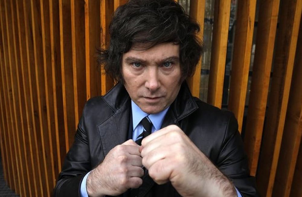 Javier Milei afirmó que la única solución para el país es “dolarizar la ...