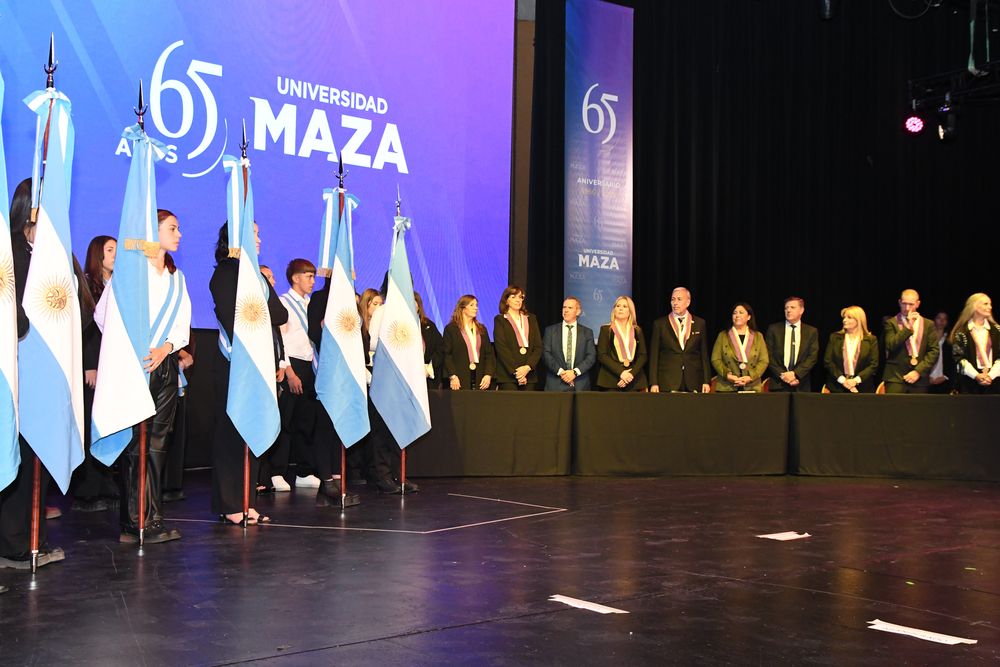 Aniversario 65: la Universidad Juan Agustín Maza celebró su trayectoria ...