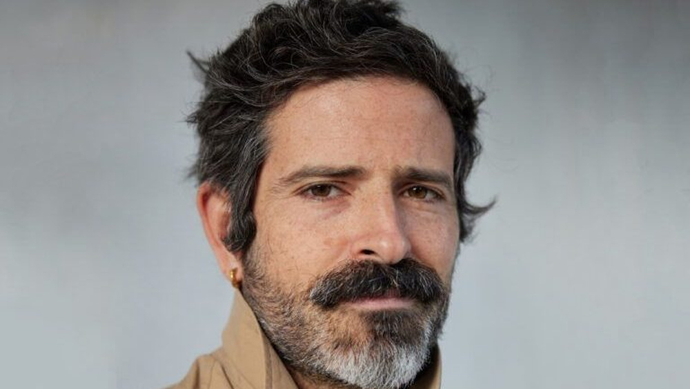 Quién es Devendra Banhart, el músico estadounidense que actuará en el ...