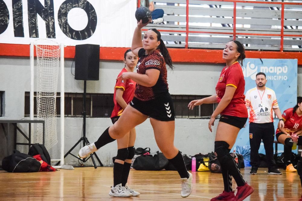 El Nacional A de Handball de juveniles atrapa a los amantes del deporte