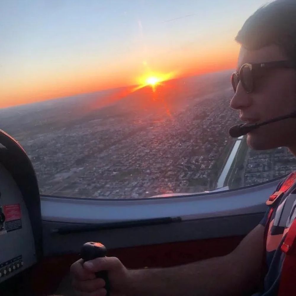 Instructor de vuelo y rugbier: quién era el joven que murió embestido ...