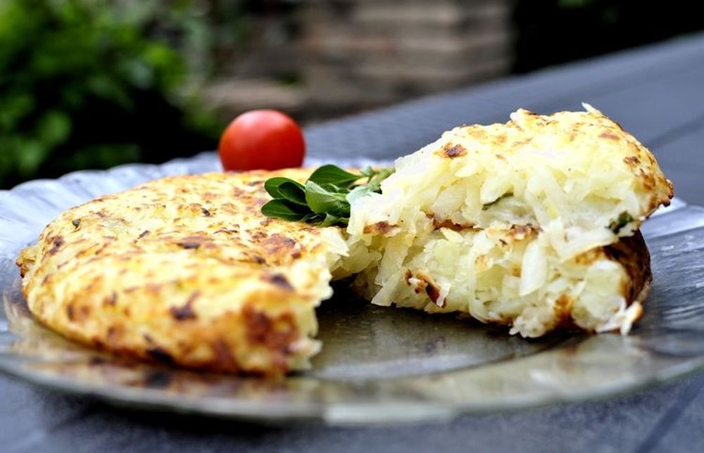 Qué es el rösti suizo: la receta para hacerlo en casa con 5 ingredientes