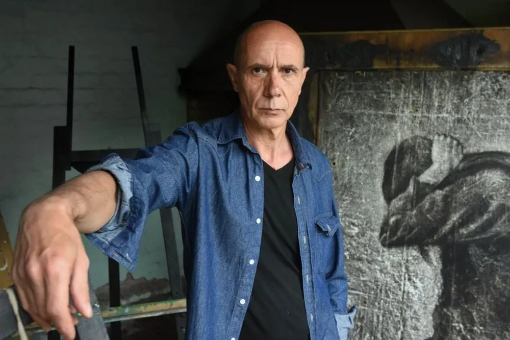 Daniel Bernal: Mi forma de arte es una especie de autofagia