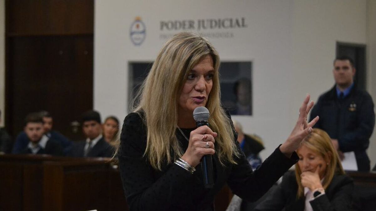 Escándalo en el juicio a “la viuda” y a “la bruja”: una testigo dijo ...