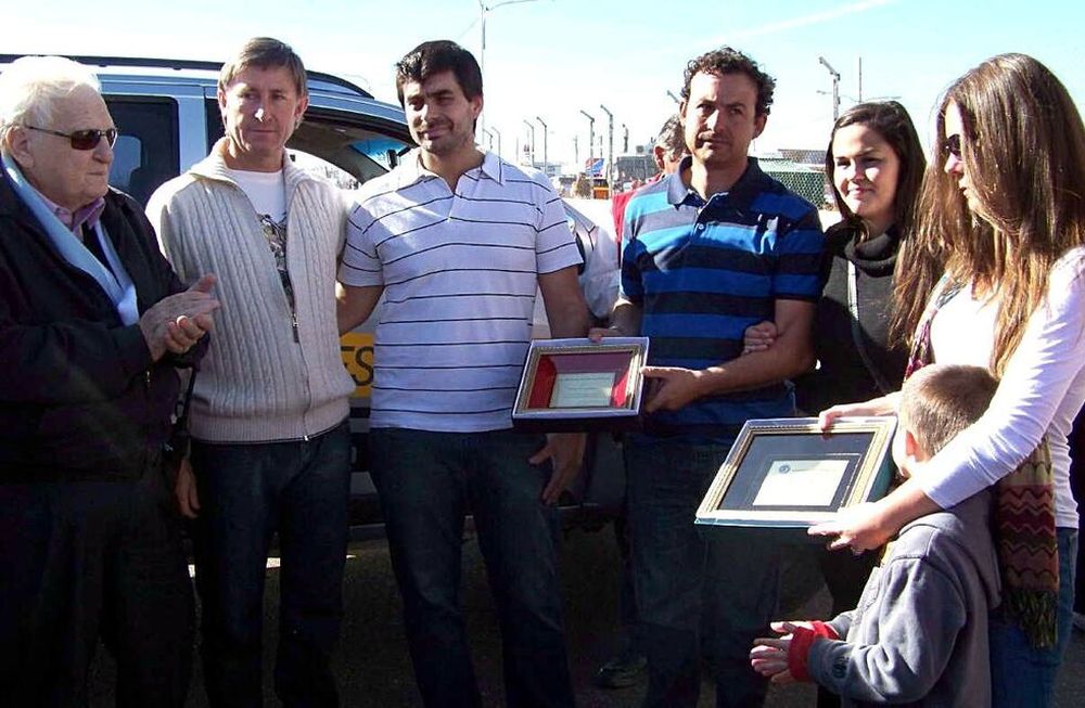 Emotivo homenaje a Ramón Gómez y Gerónimo Sánchez.