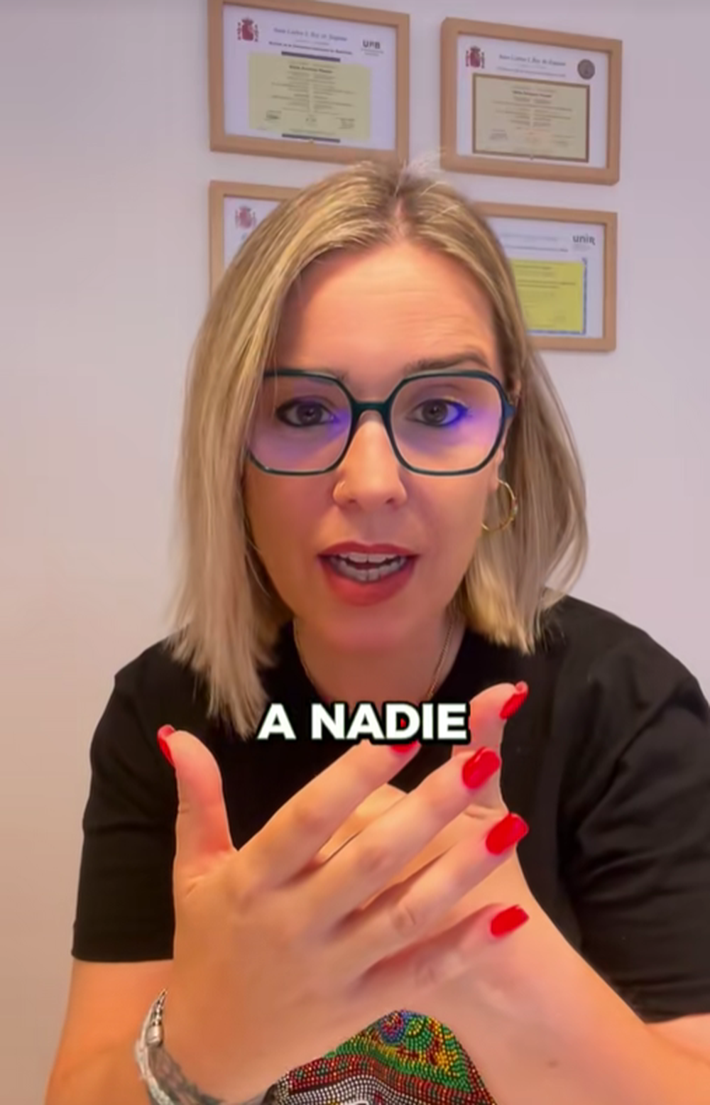 Ni a tus amigos: las 6 cosas que nunca deberías contarle a nadie, según ...