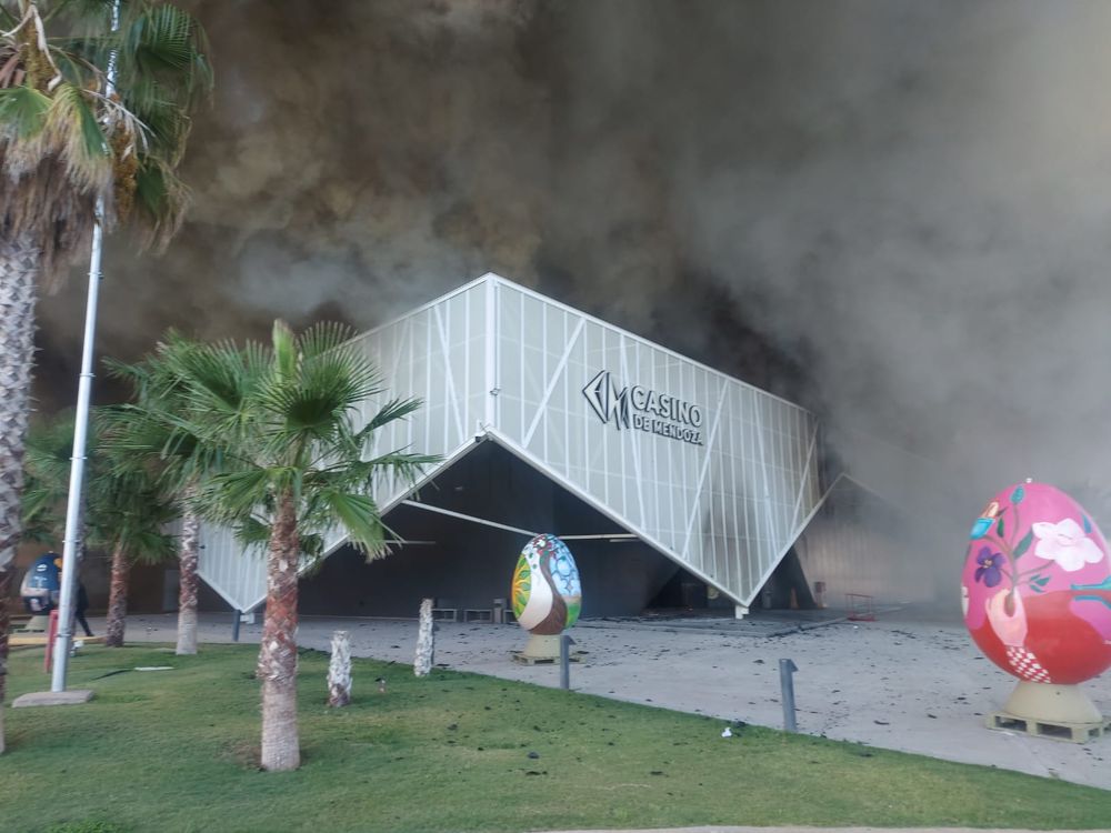 Qué originó el destructor incendio en el casino del Tótem Boulevard: la ...