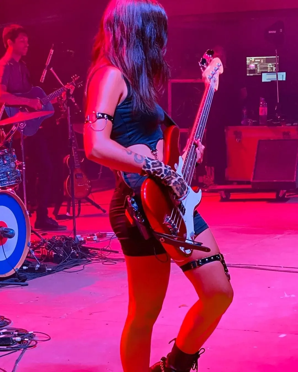 Quién es Luli Bass, la bajista que enamoró a Ciro Martínez y generó ...