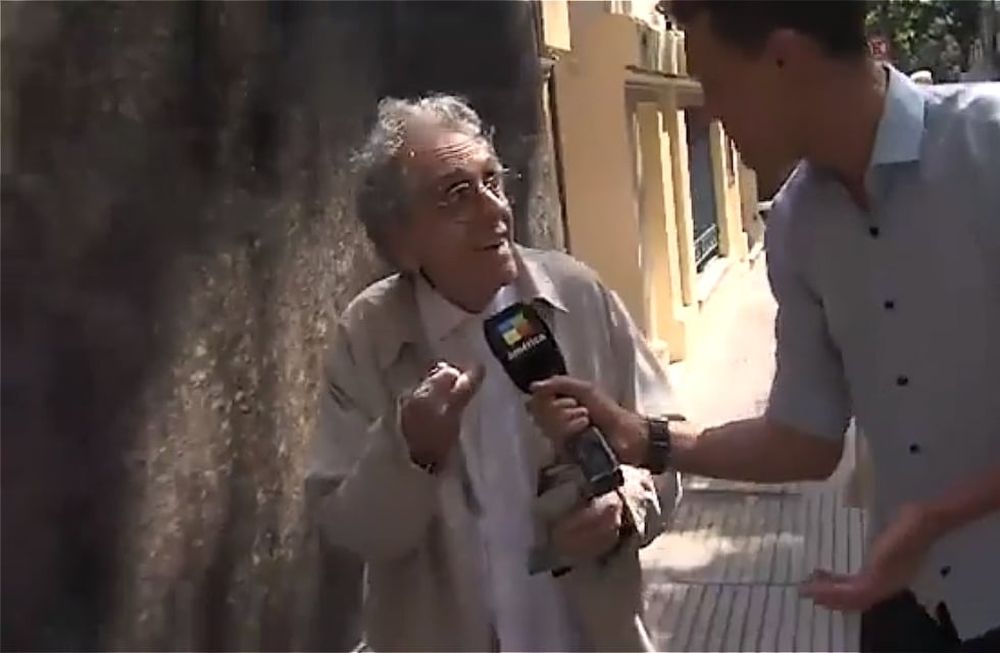 Antonio Gasalla a los insultos contra un notero en la calle: “No rompas ...