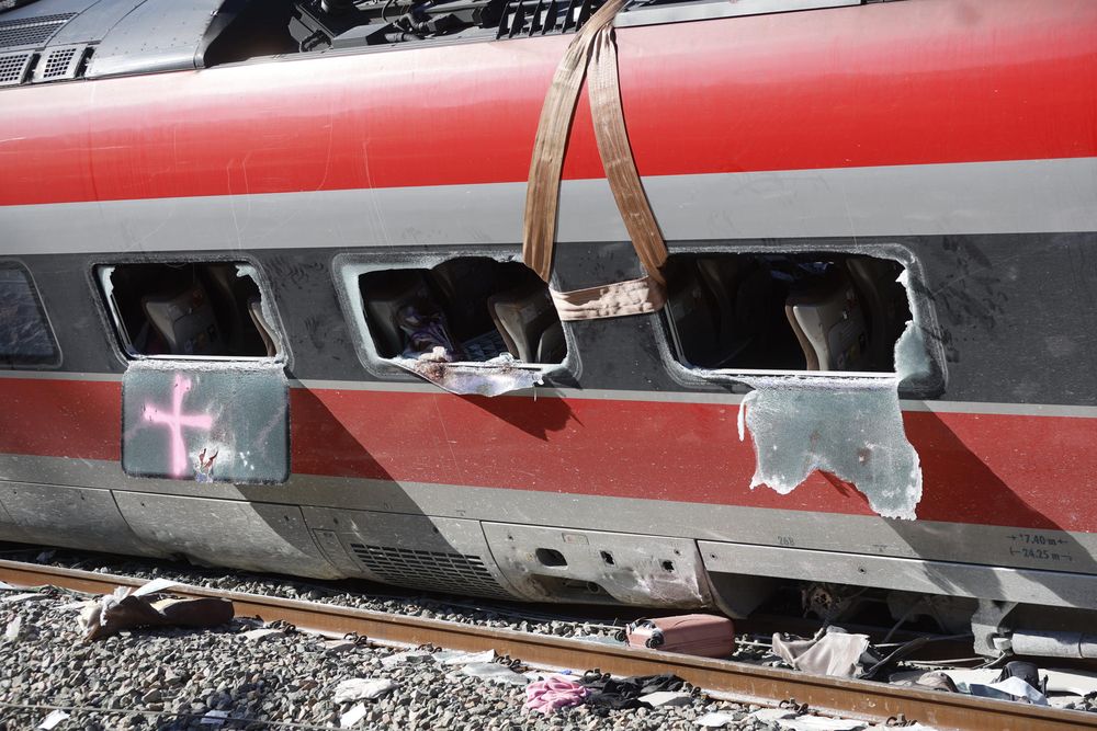 Tragedia ferroviaria en España: ya son 41 los muertos tras el choque de ...
