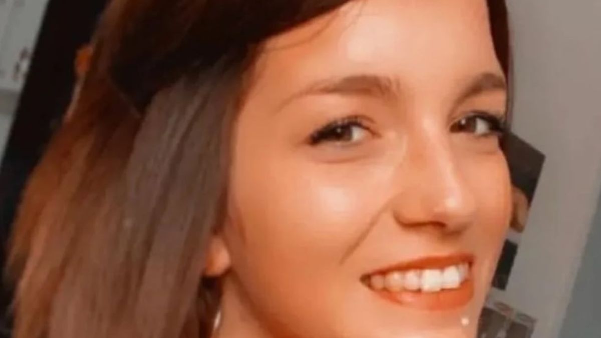 Una maestra acosó a su alumno de 15 años, fue condenada y asegura que ...