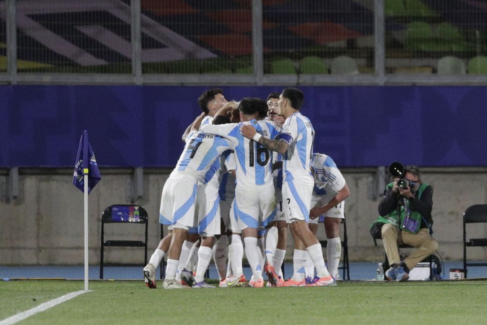 La Selección Argentina Sub 20 busca el pase a octavos y se mide frente ...