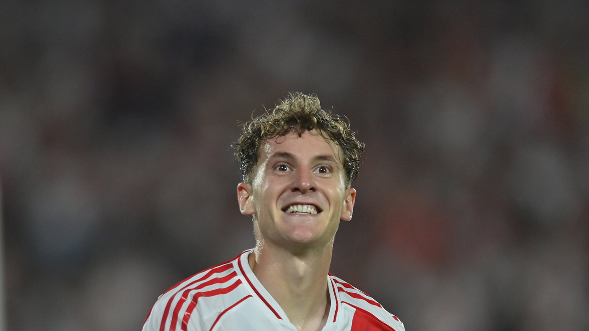 Facundo Colidio le dio la victoria a River Plate ante Independiente y ...