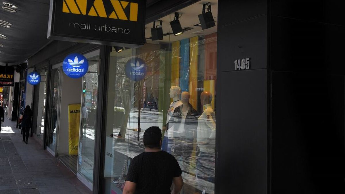 Maxi se reestructura y cerrará el Mall Urbano que tiene en pleno centro ...
