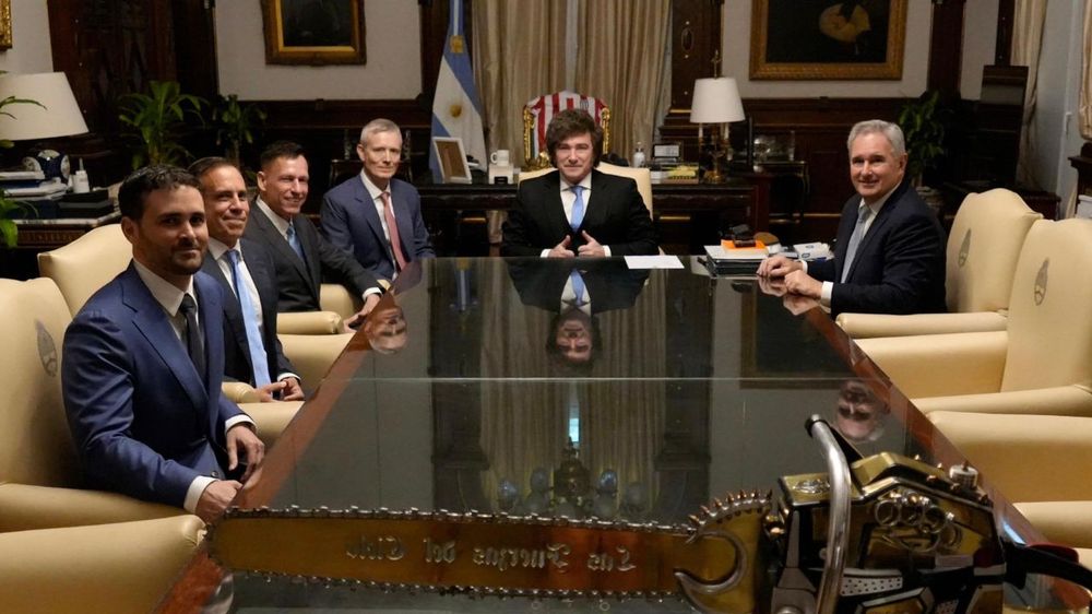 Milei recibió al empresario Peter Thiel, fundador de PayPal, y ...