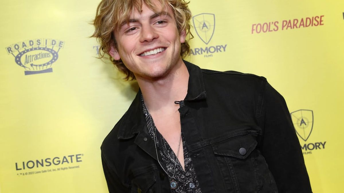 Quién es Ross Lynch, el actor de Disney que prefirió el rock alternativo