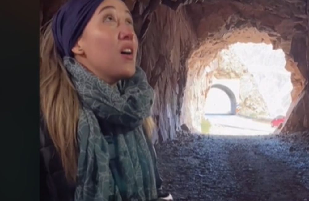 Furor por el video de una joven que cantó en un túnel de alta montaña ...