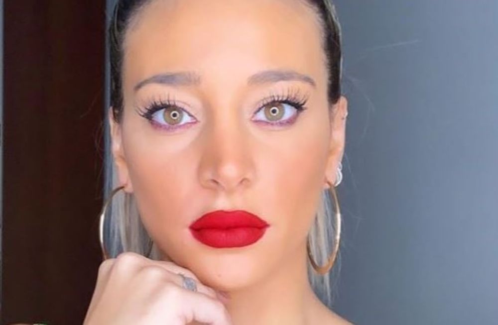 Sol Pérez posó desde su baño con ropa interior que dejó en evidencia su ...