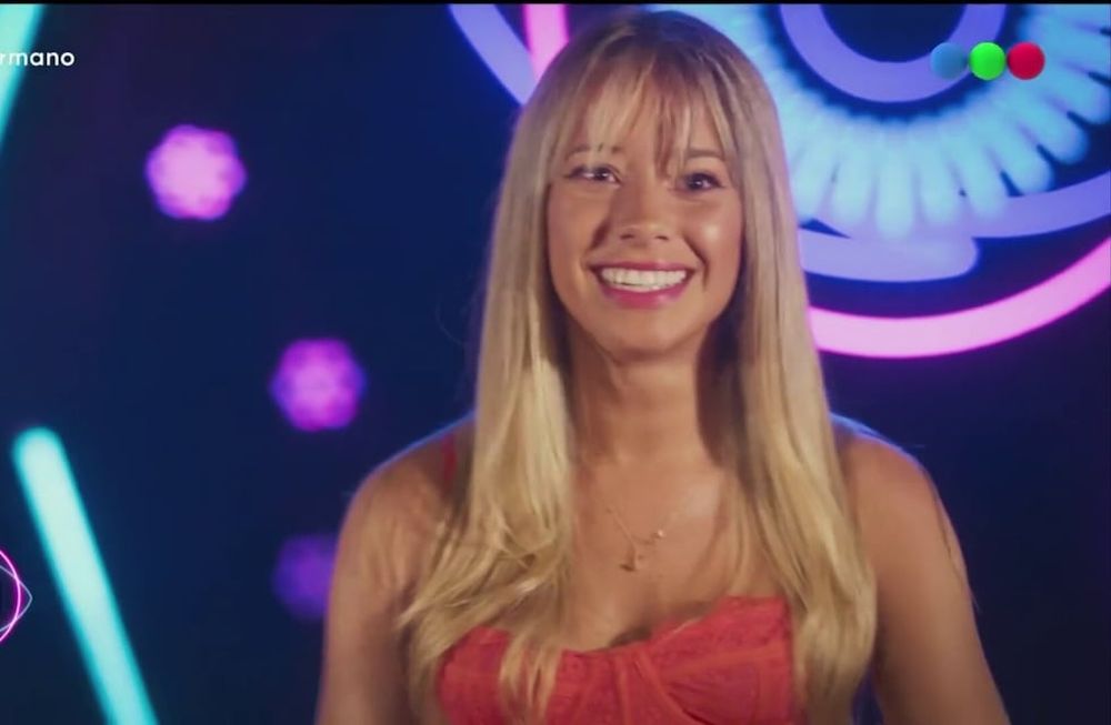 Se filtran las fotos más osadas de Zoe, la “barbie” de Gran Hermano