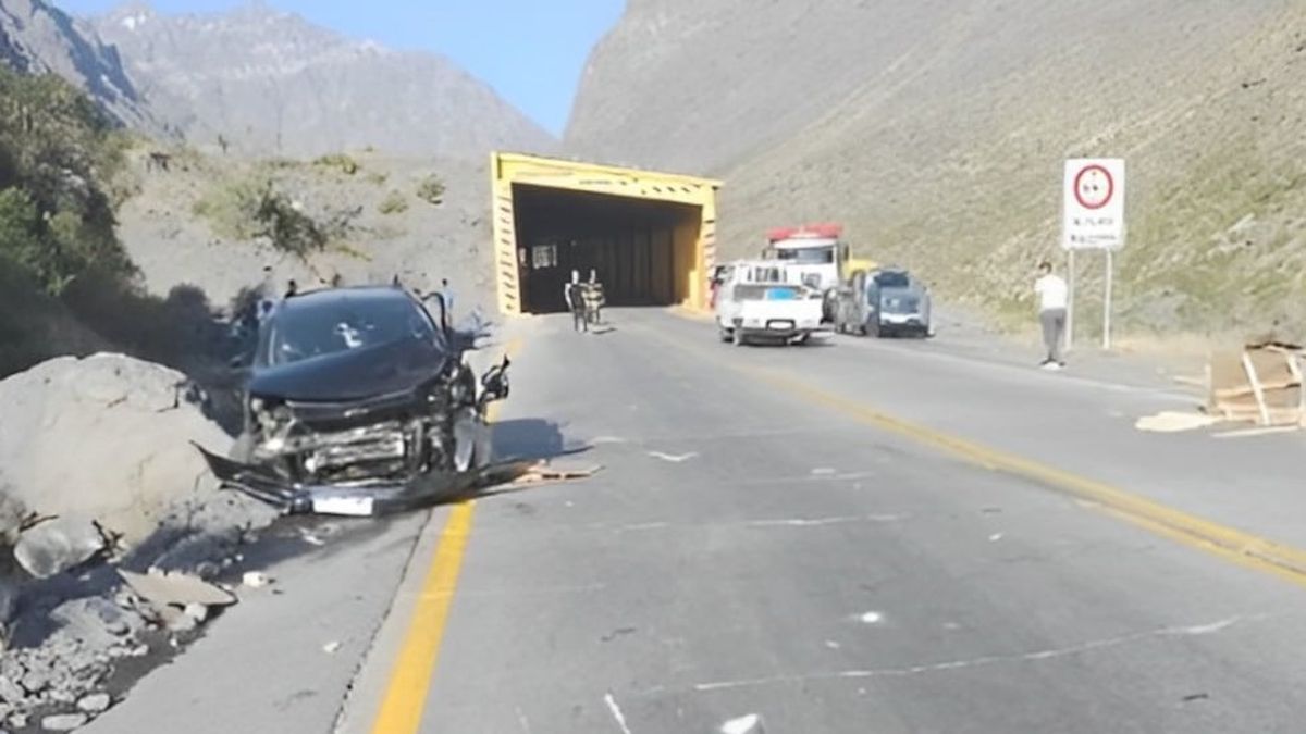 Paso a Chile: restablecen parcialmente el tránsito tras un choque ...