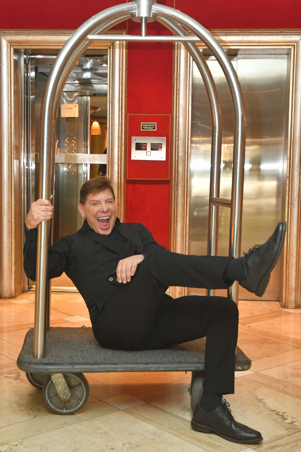 Entrevista a Gabriel Canci: qué opina de la política, cuánto tiene de ...