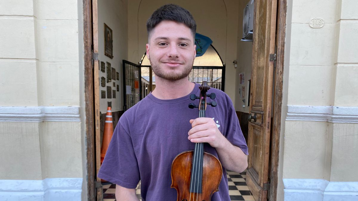 Los 175 años de historia del violín del Nono Víctor y el laborioso ...