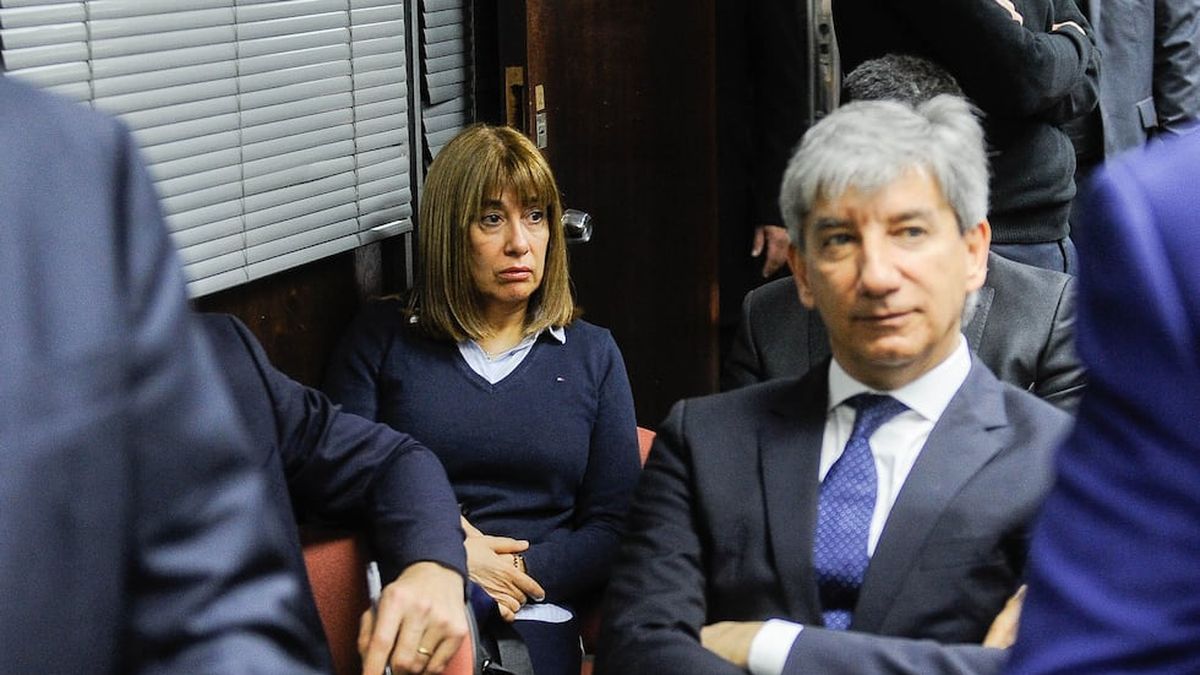 Un dictamen forense podría separar del juicio a la esposa de Bento