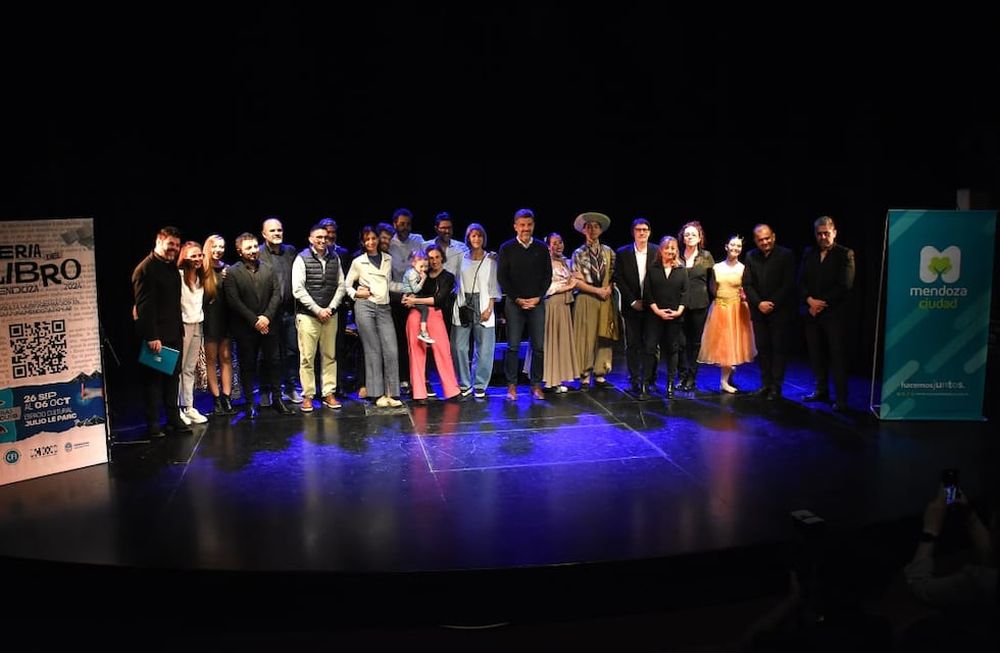 Jorge Sosa fue homenajeado en la Feria del Libro de Mendoza