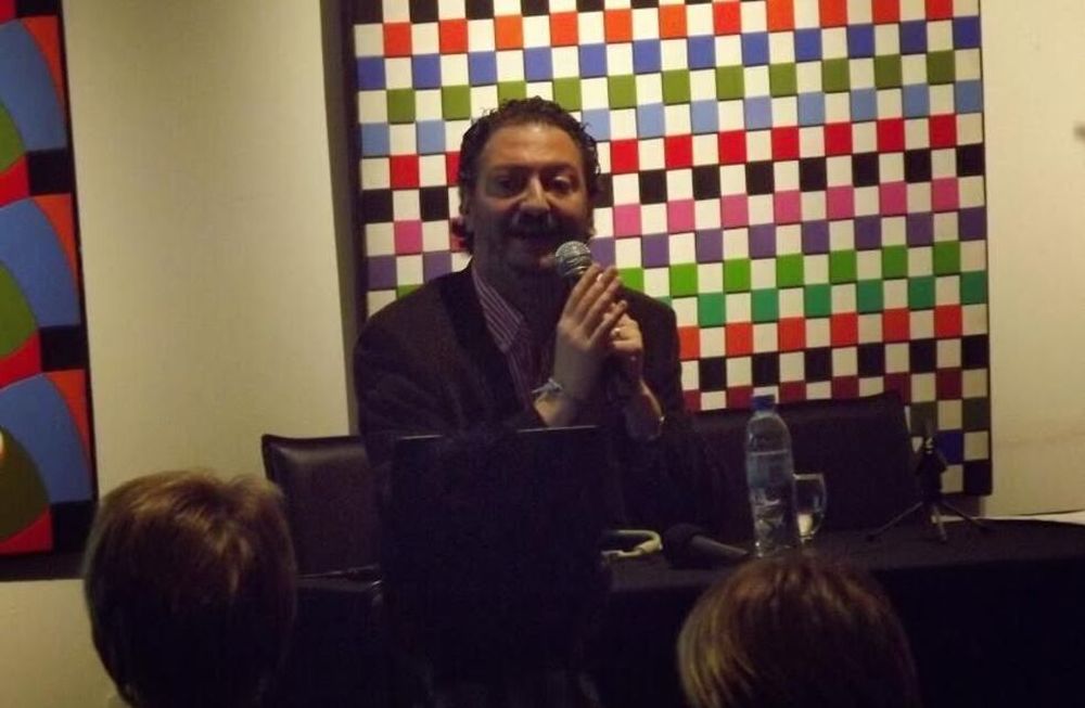 Con una disertación de Marcelo Roffé, se presentó el Centro de ...