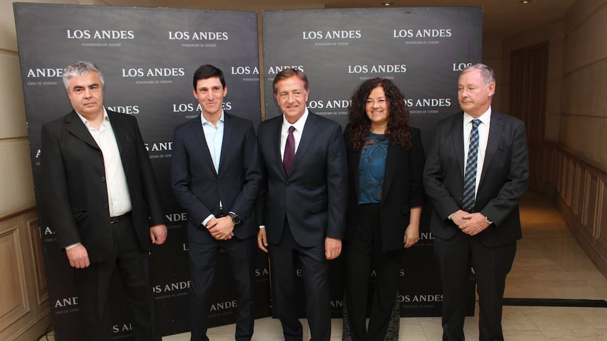 A sala llena se vivió el ciclo “Pilares”, de Los Andes, para debatir ...