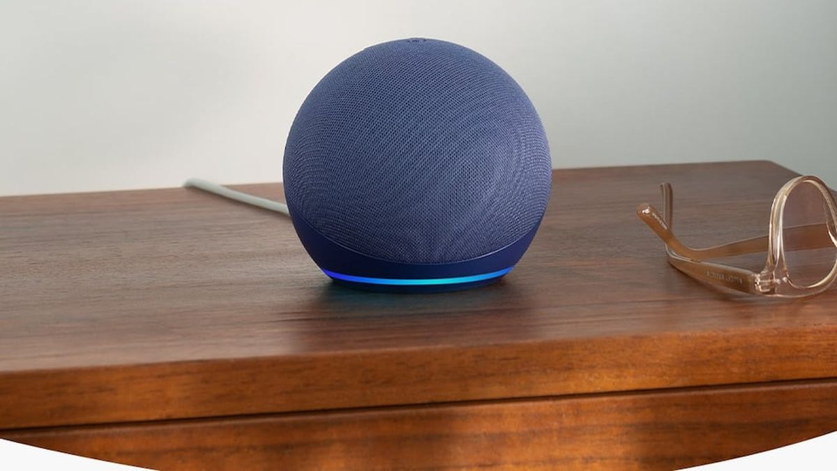 Sorpresa por los precios en Chile: cuánto cuesta un parlante Echo Dot Smart con asistente Alexa