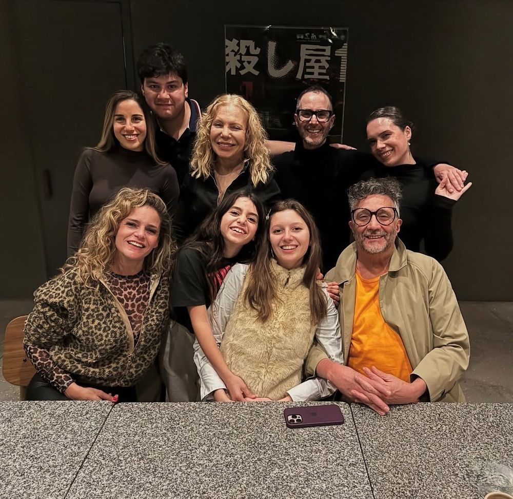 La foto de Fito Páez con Cecilia Roth, Romina Ricci y sus hijos en el ...