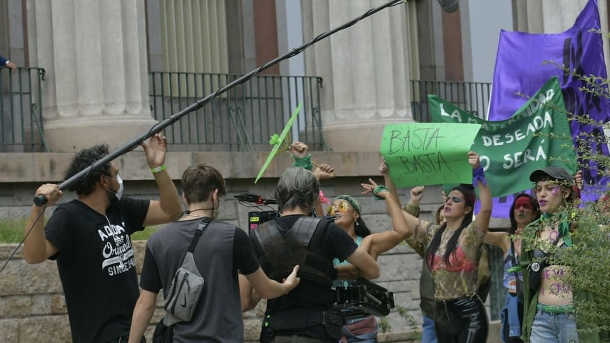 Laurita Fernández y Benjamín Vicuña en Mendoza: hoy filman escenas en ...