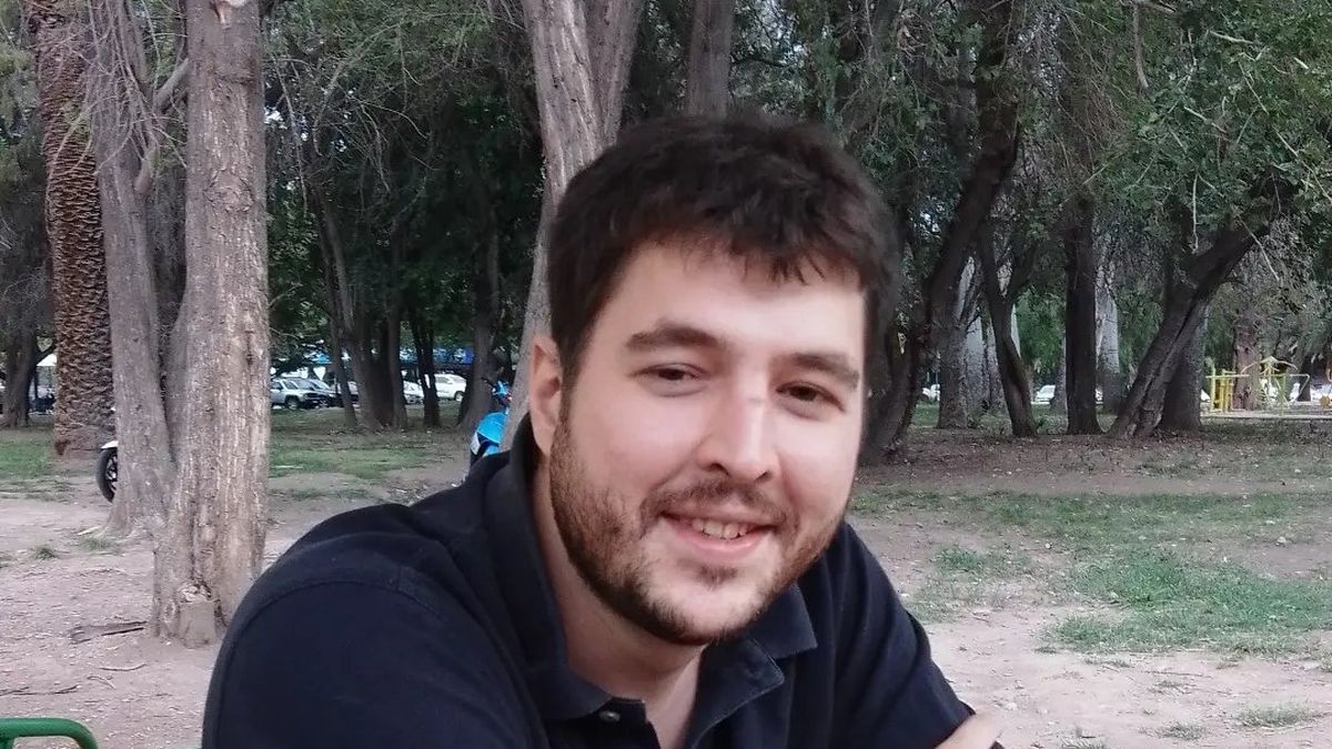 Buscan a un joven que fue visto por última vez el domingo en Godoy Cruz