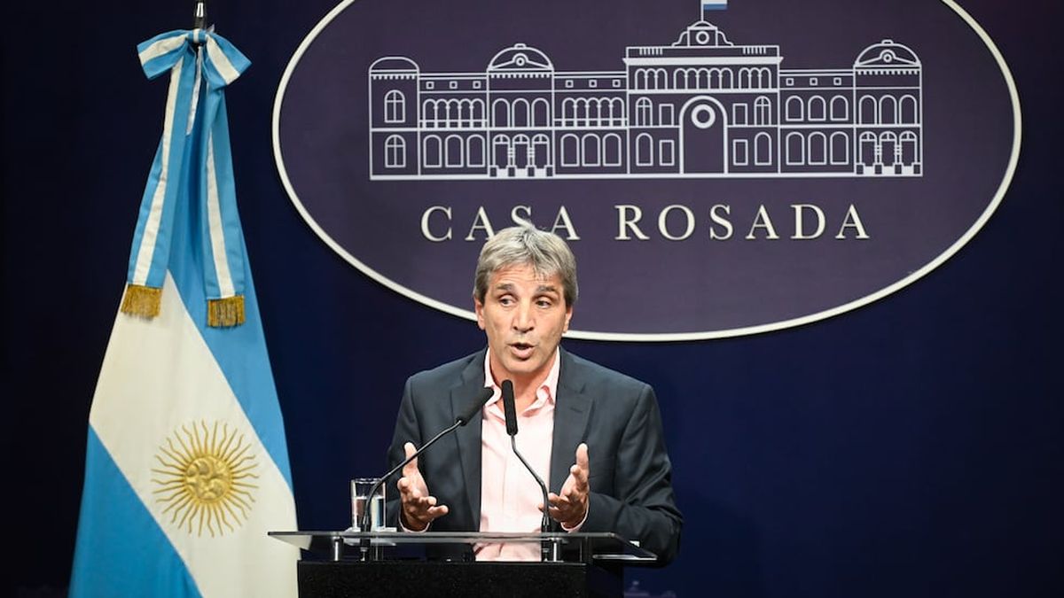 Presupuesto: el Gobierno propone inflación de 139%, dólar a $ 1.016 y ...