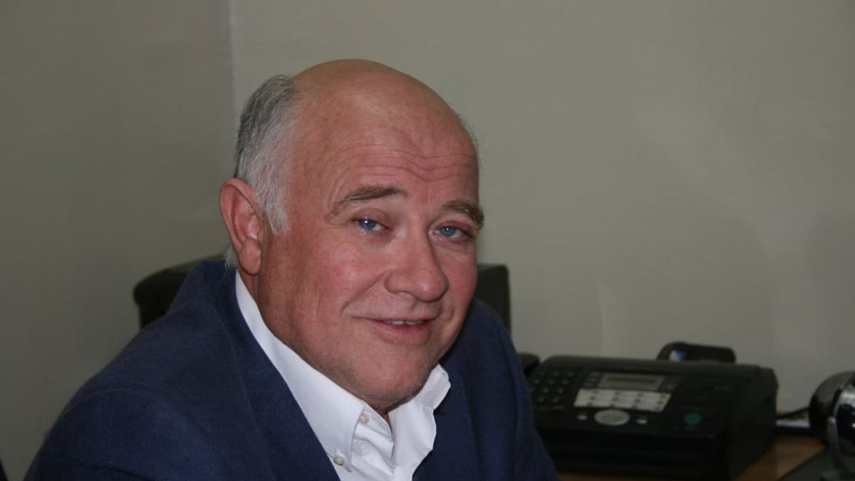 El periodista Roberto Suárez presenta su libro sobre Alfonsín y los 40 ...