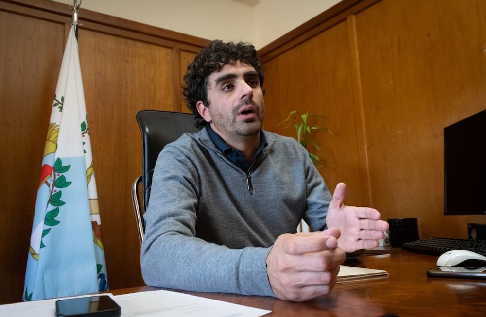 Empleados públicos: piden un estudio a la UNCuyo para definir ...