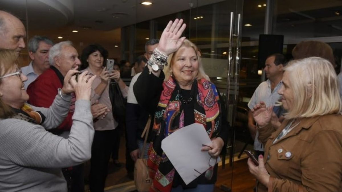 Carrió dijo que no llegó a la presidencia por no “transar con el poder”