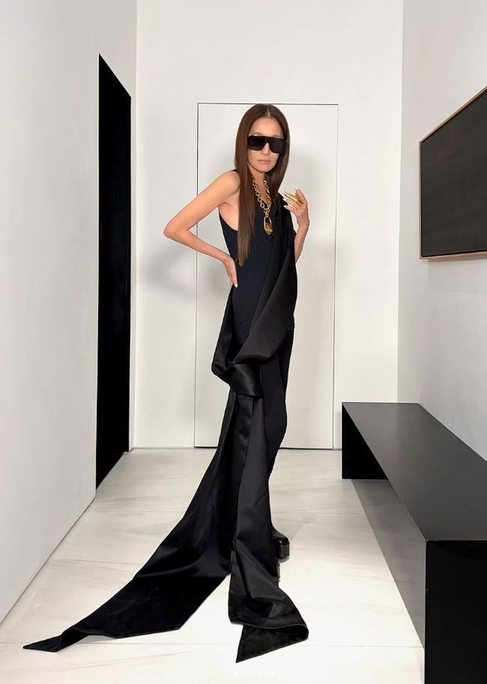 Quién es Vera Wang, la diseñadora de 76 años que desafía el paso del tiempo: cuál es su secreto